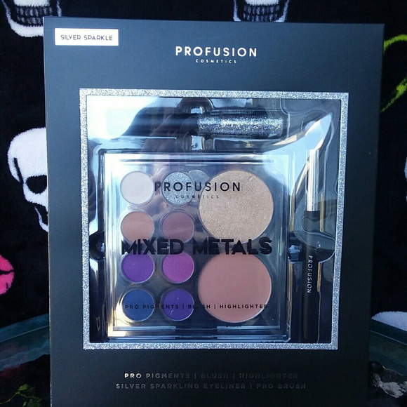 Profusion Cosmetics | Makeup | Profusion Cosmetics Set | Poshmark